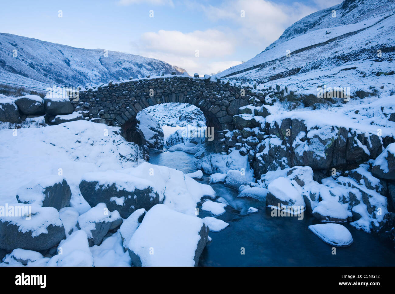 Stockley bridge winter hi-res stock photography and images - Alamy