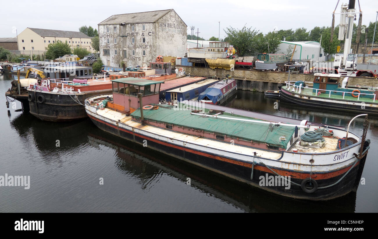 Boats on the river Calder in Wakefield, West Yorkshire, England, UK ...