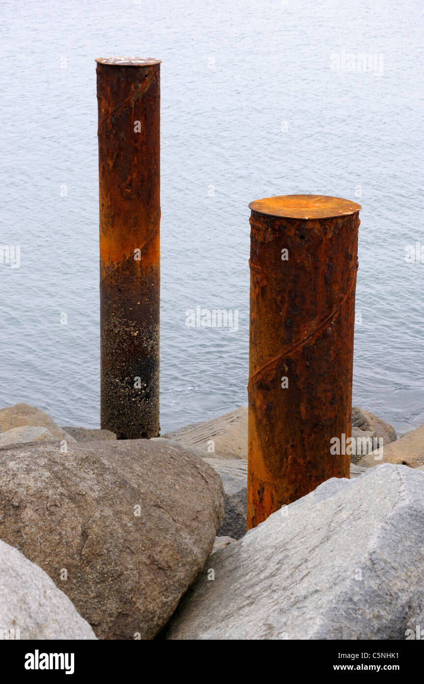 Pillar pillars pole poles hi-res stock photography and images - Alamy