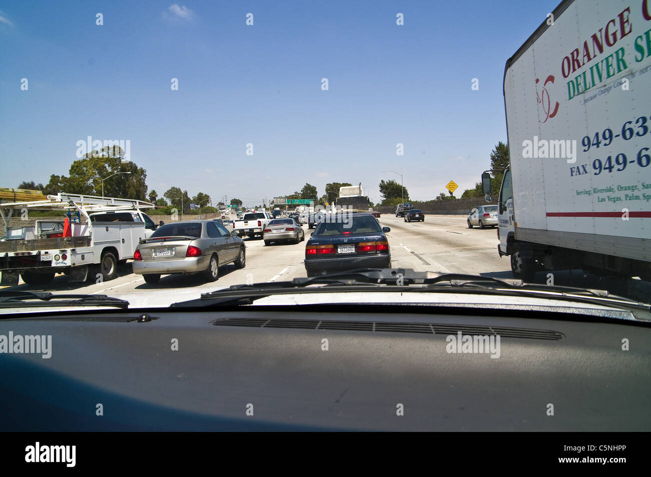 Crowded freeway los angeles california hi-res stock photography and ...