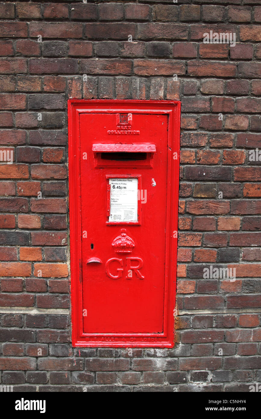 Georgian Royal Mail letter box in wall Cambridge England Stock Photo ...