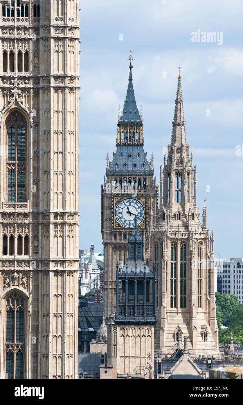 Big ben london eye hi-res stock photography and images - Alamy