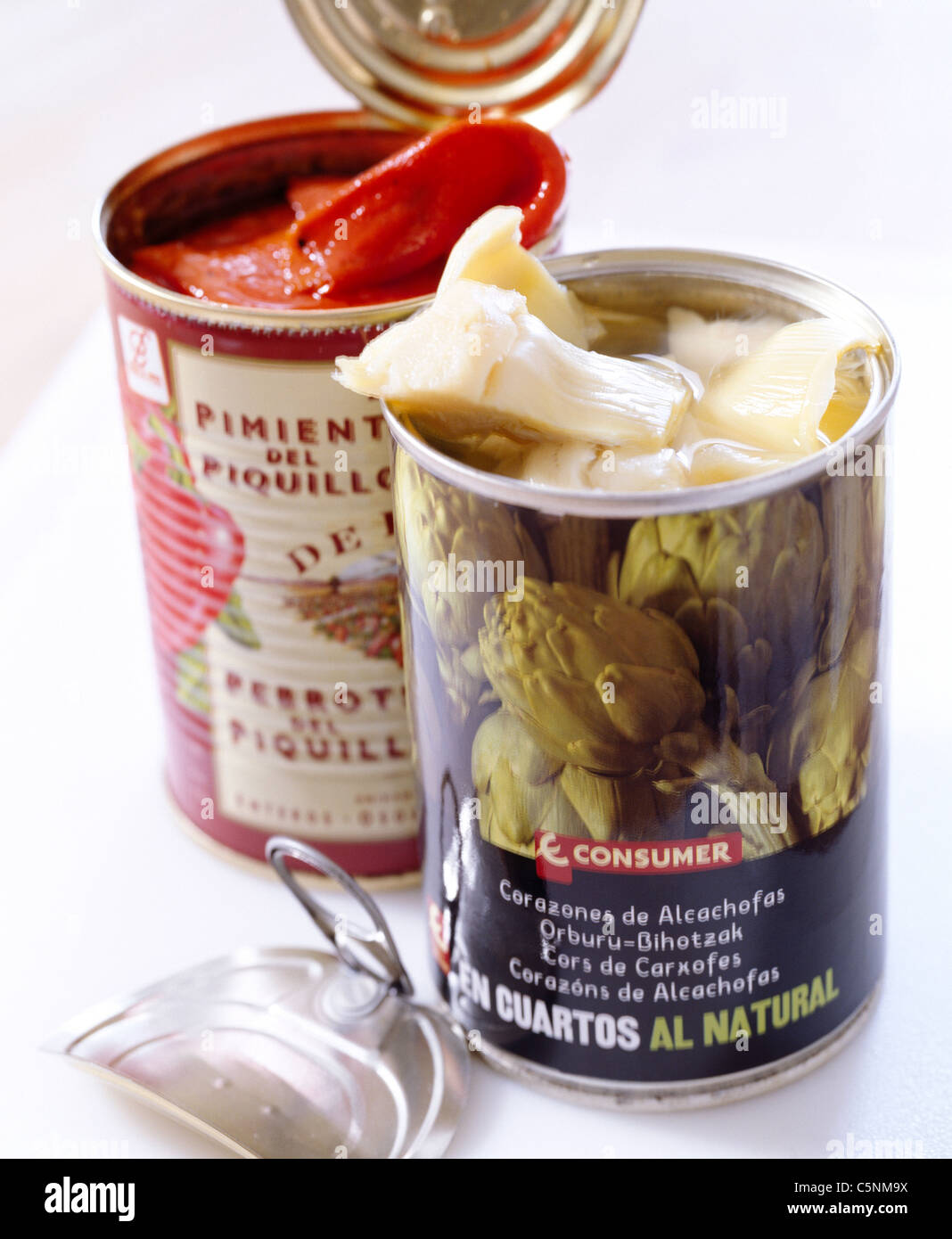 Tinned veg hi-res stock photography and images - Alamy