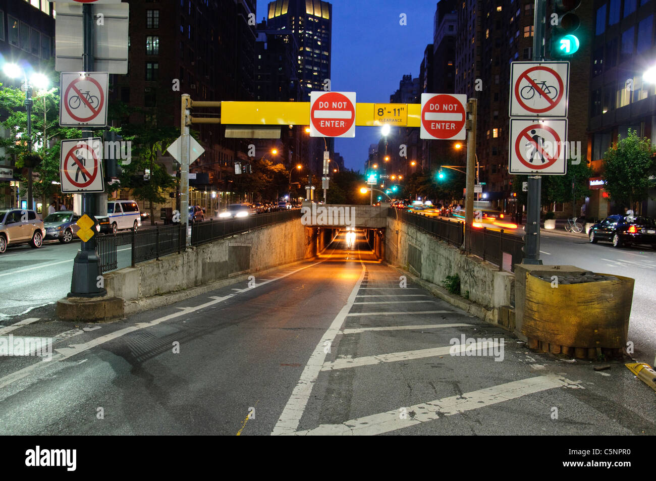 Pershing square nyc hi-res stock photography and images - Alamy