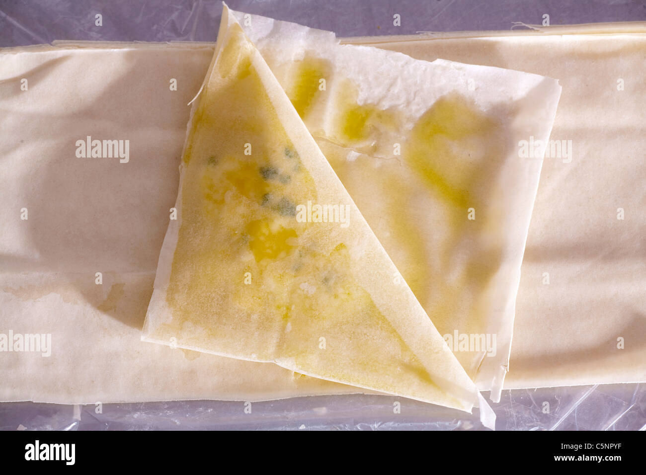 Filo pastry hi-res stock photography and images - Alamy