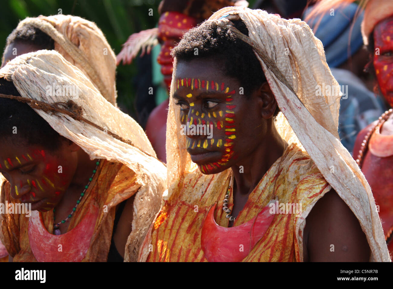 Papuan people hi-res stock photography and images - Alamy