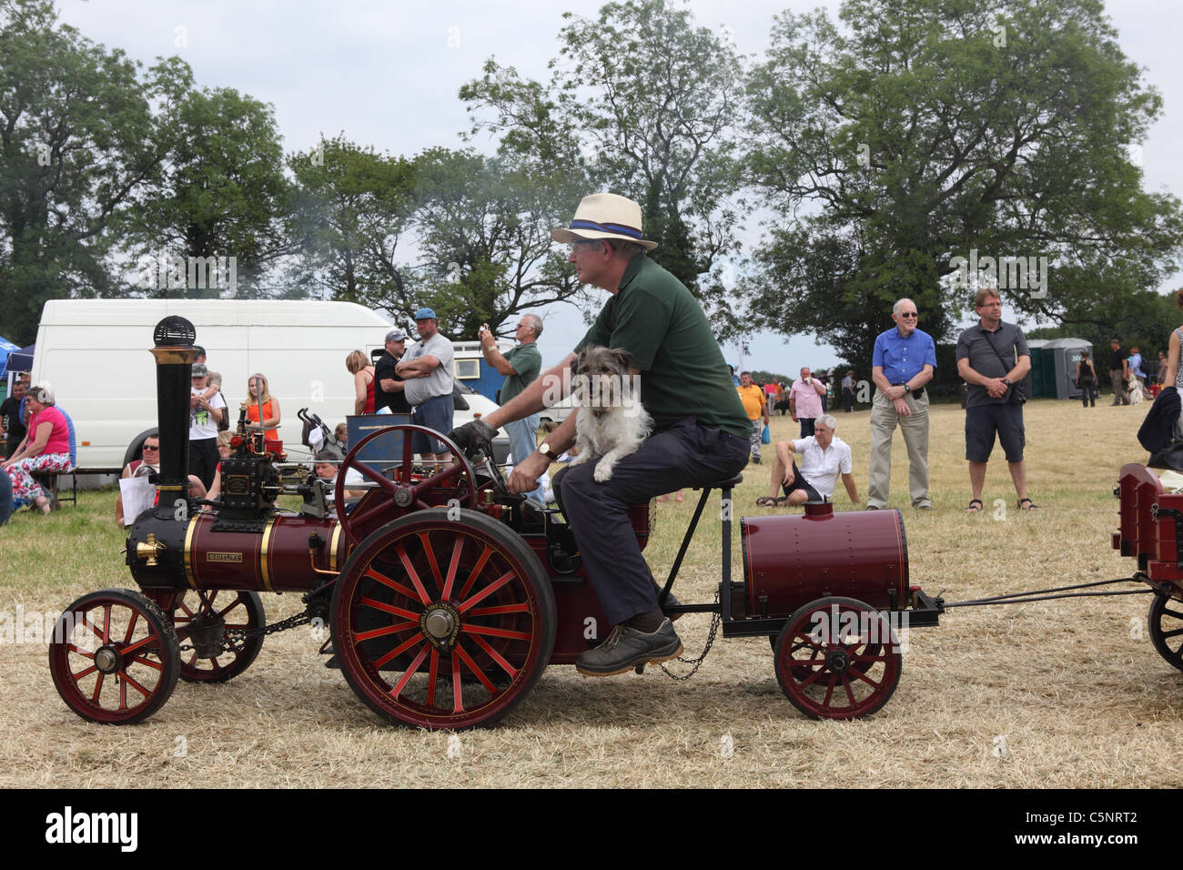 A scale model of steam traction engine Stock Photo - Alamy