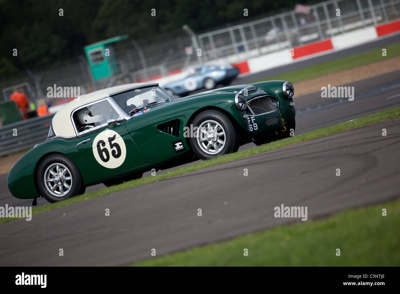Austin healey 3000 historic racing hi-res stock photography and images ...