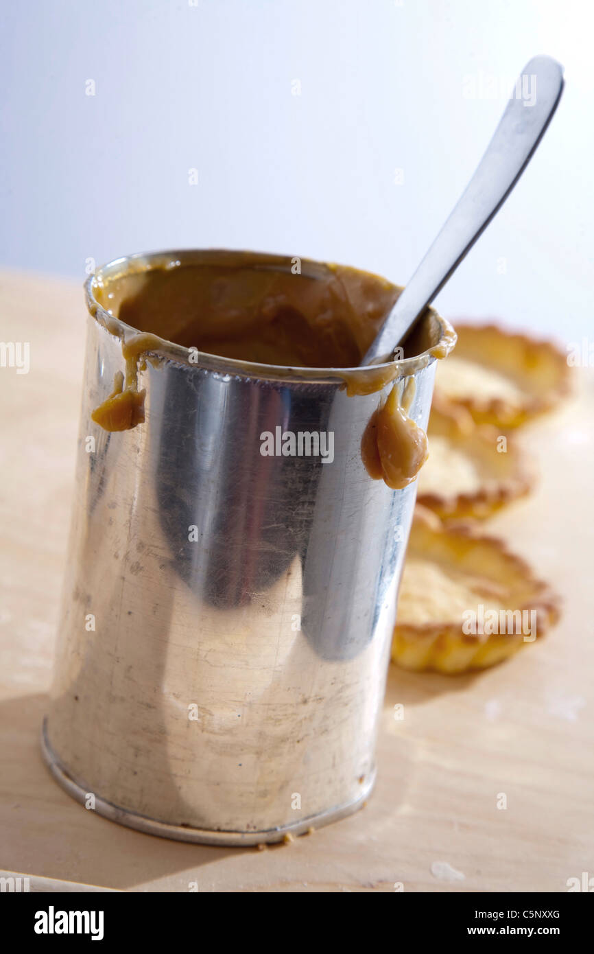 Condensed milk tin hi-res stock photography and images - Alamy