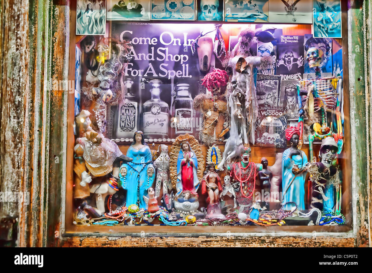 New orleans voodoo shop hi-res stock photography and images - Alamy