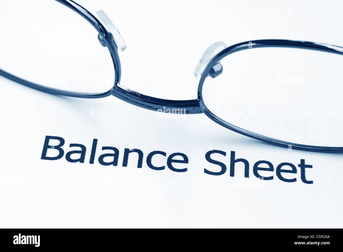 Financial statement balance sheet Cut Out Stock Images & Pictures - Alamy