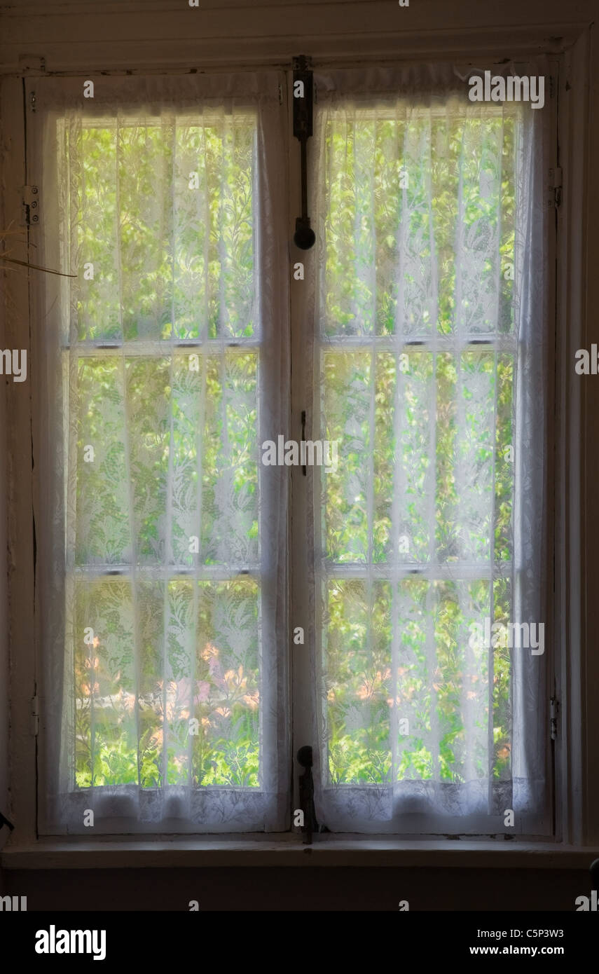 Sunlight through net curtain hi-res stock photography and images - Alamy