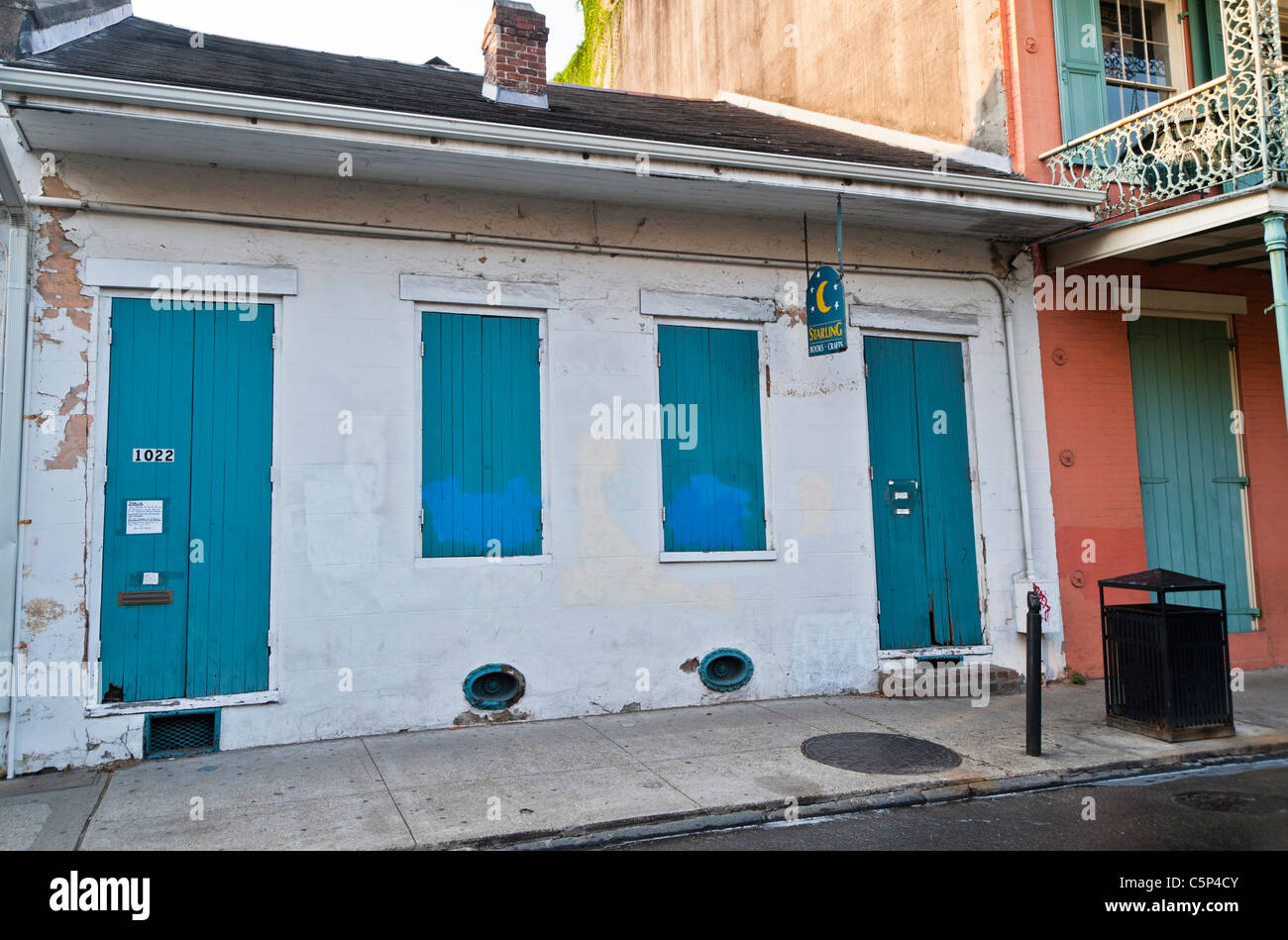 Traditional creole style house in the French Quarter of New Orleans ...