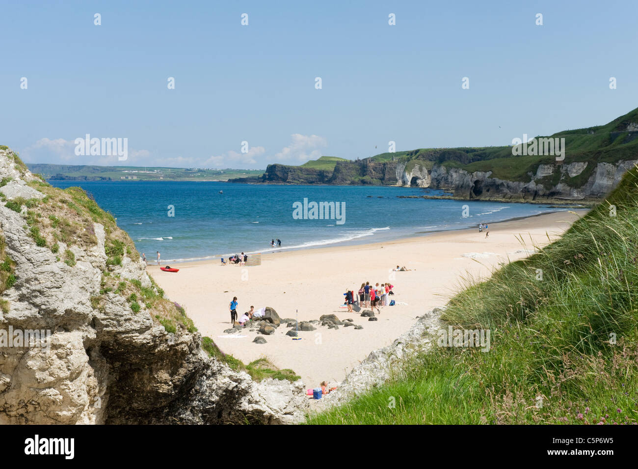 White rocks cliff at portrush hi-res stock photography and images - Alamy