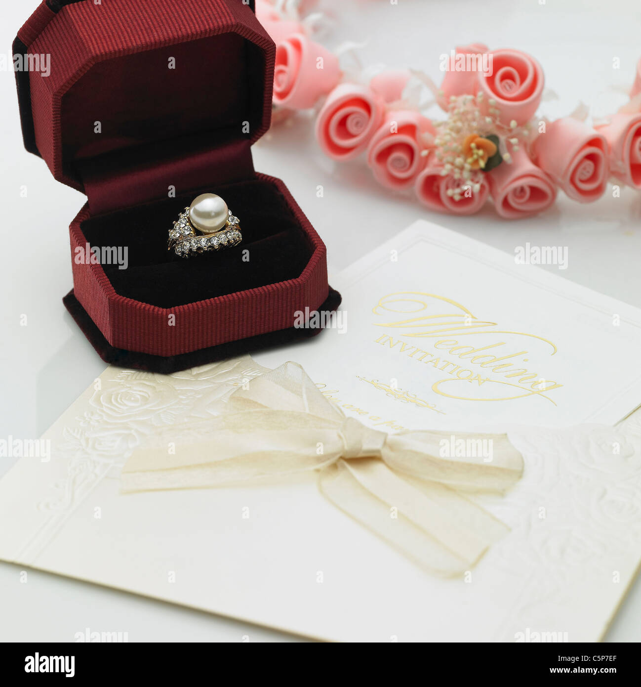 A wedding ring and cards Stock Photo - Alamy