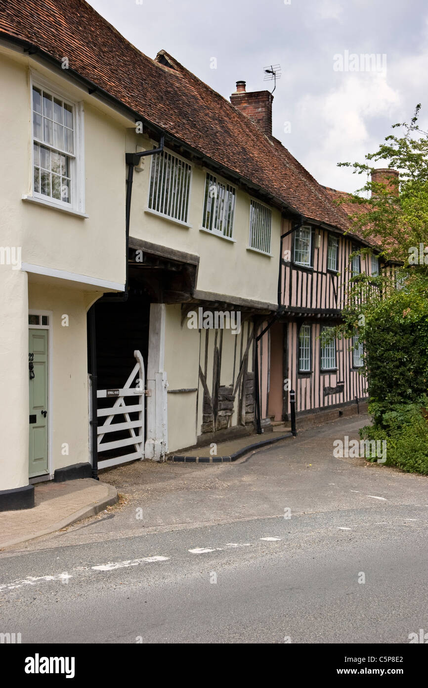 The old 16th century maltings, Butchers Lane, Boxford, Suffolk, England ...