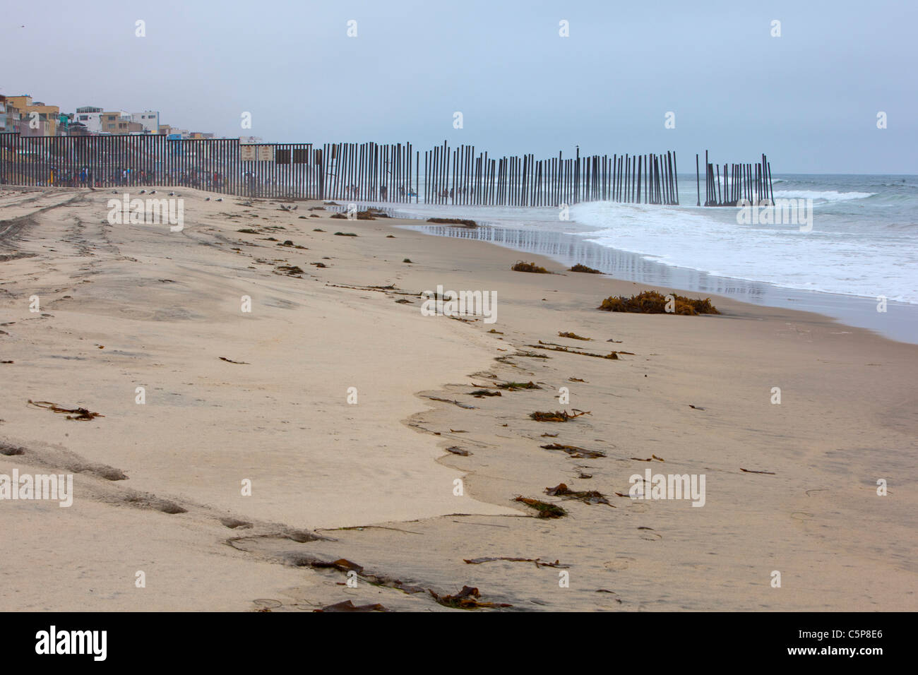 U.S.-Mexico Border Fence at Pacific Ocean Stock Photo - Alamy