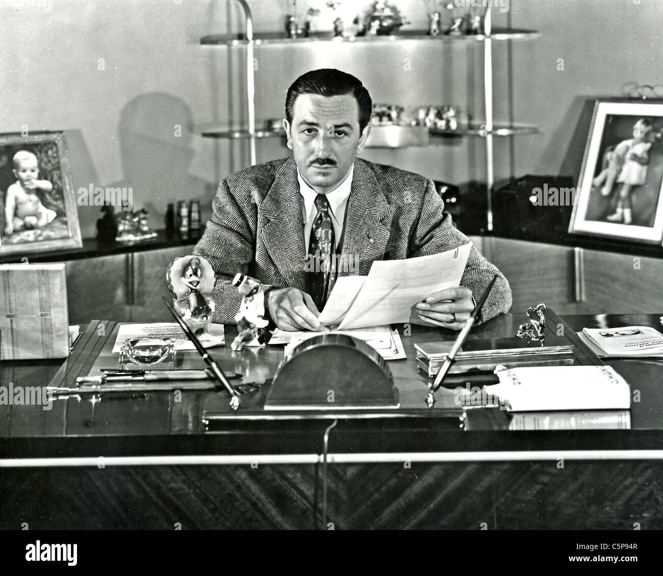 Walt disney 1901 1966 hi-res stock photography and images - Alamy