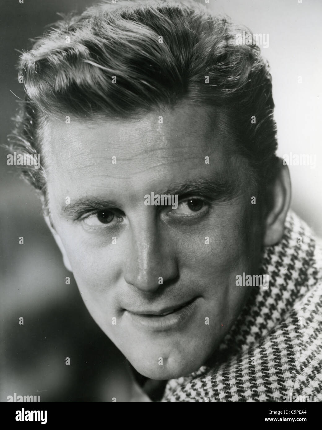 1946 actor hi-res stock photography and images - Alamy