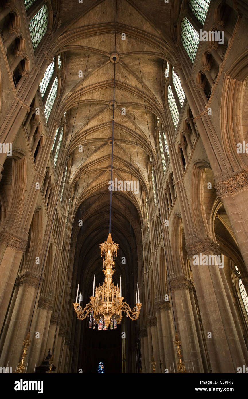 France french ribbed vault chandelier hi-res stock photography and ...