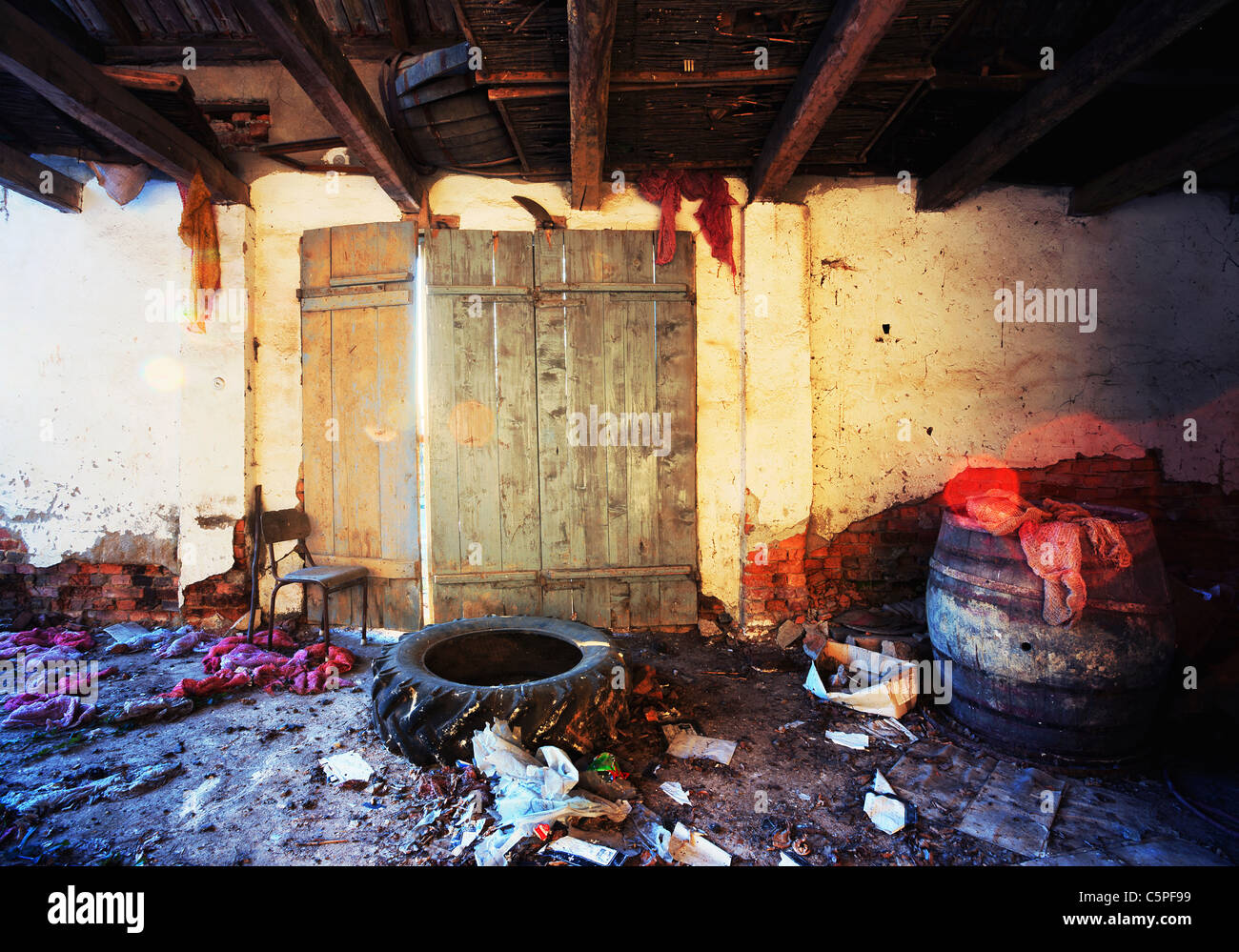 Interior of a ruined house with garbage and old ruined furniture Stock ...