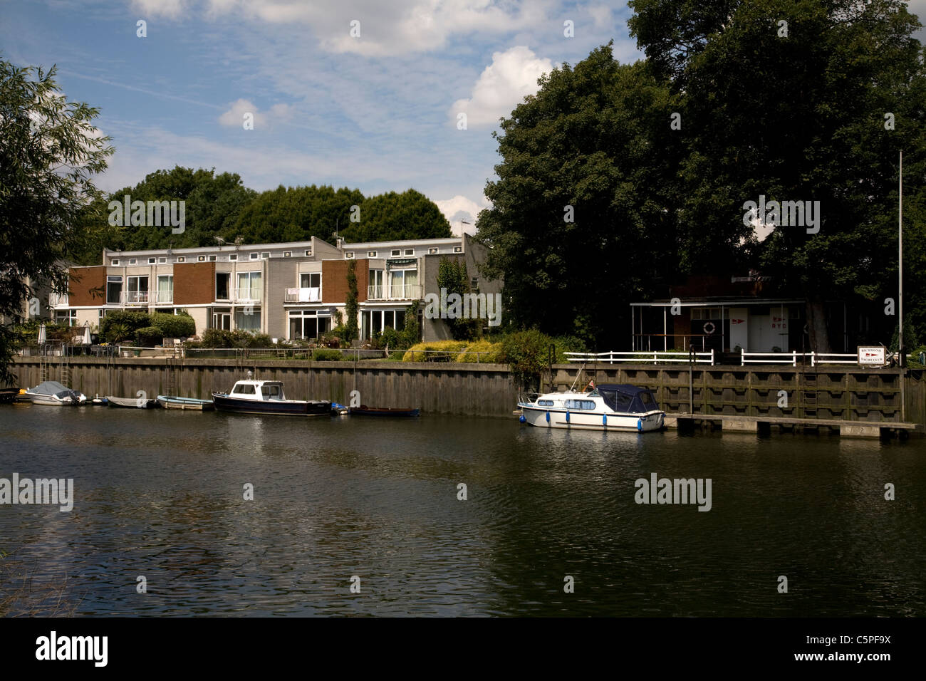 Eel pie island river hi-res stock photography and images - Alamy