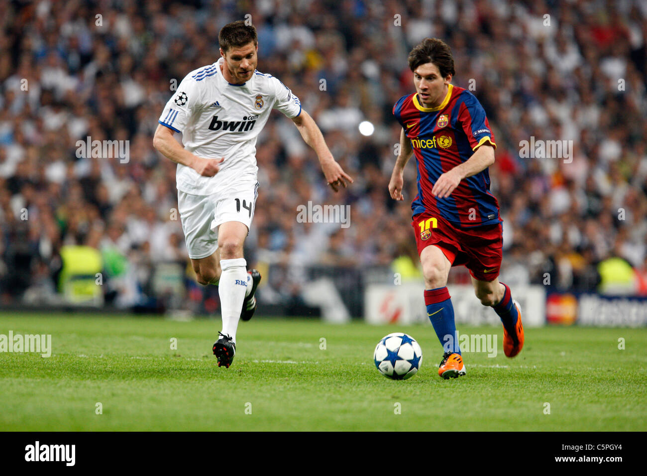 Lionel messi sergio ramos real madrid hi-res stock photography and ...