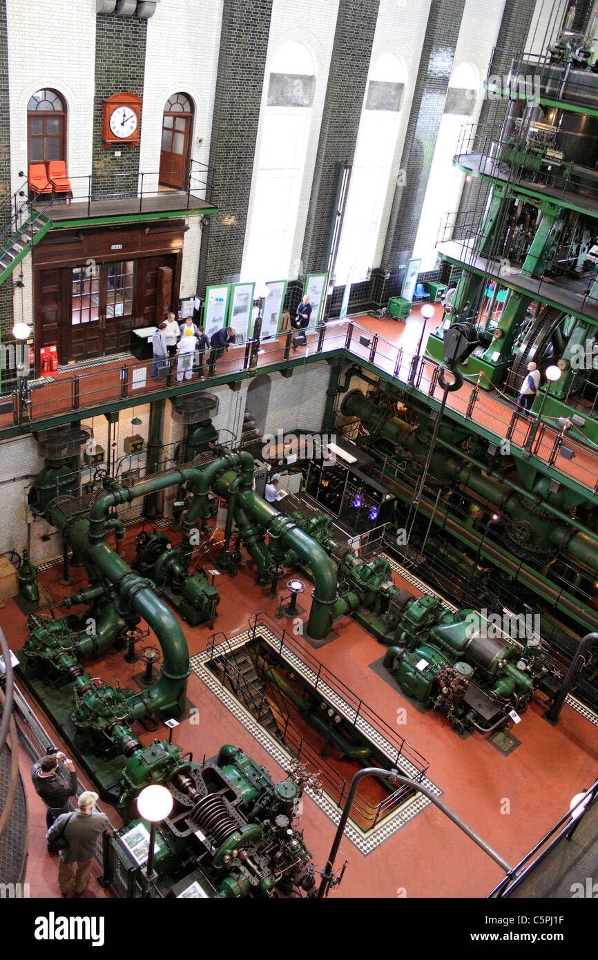 Steam turbine engines hi-res stock photography and images - Alamy