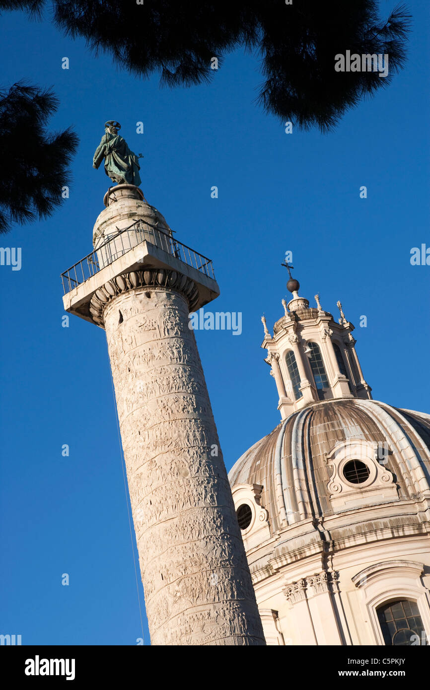 Obelisk santissimo nome di maria church dome hi-res stock photography ...