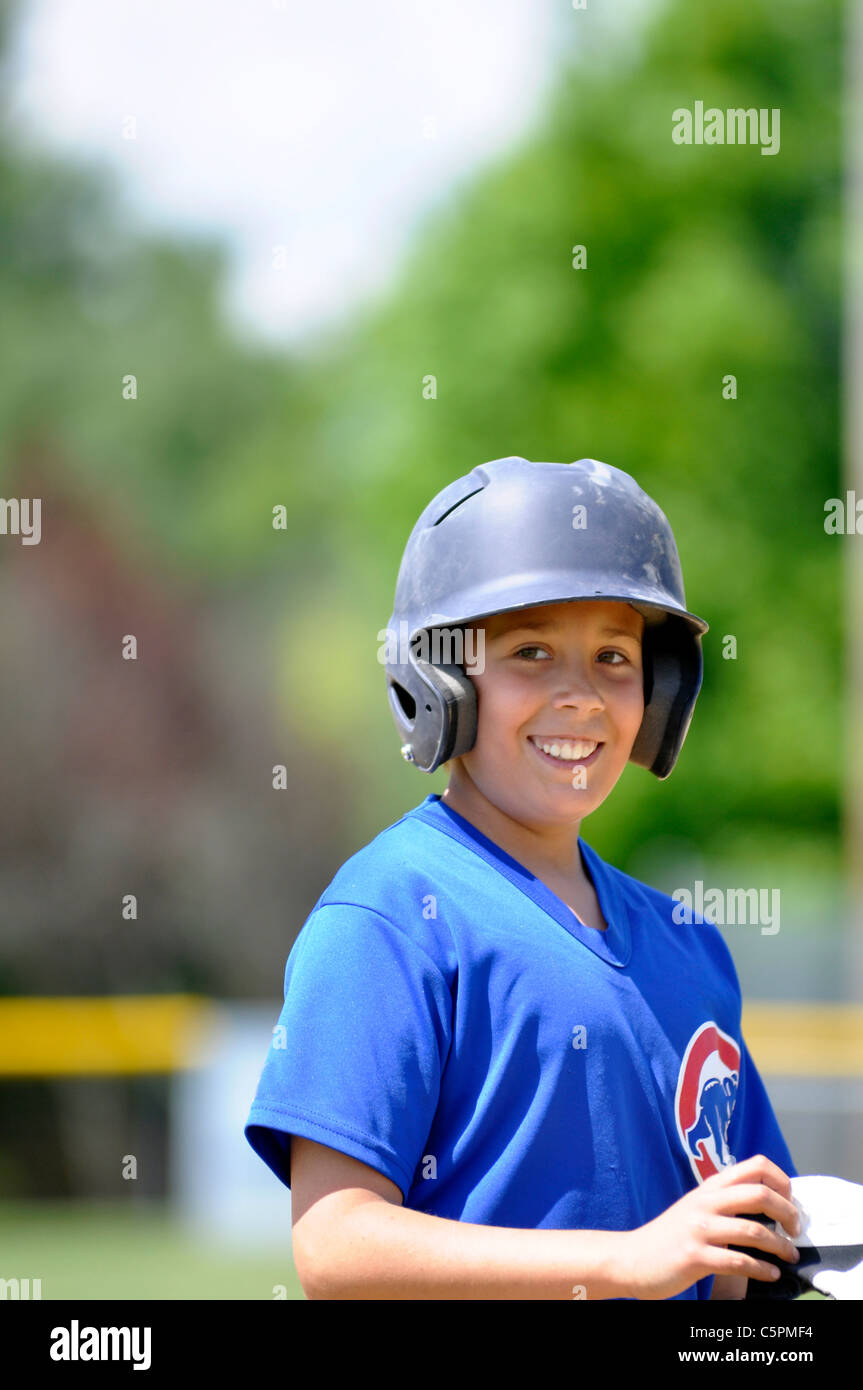 little league baseball player Stock Photo - Alamy