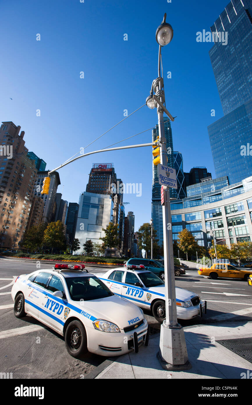 Police of a circle hi-res stock photography and images - Alamy