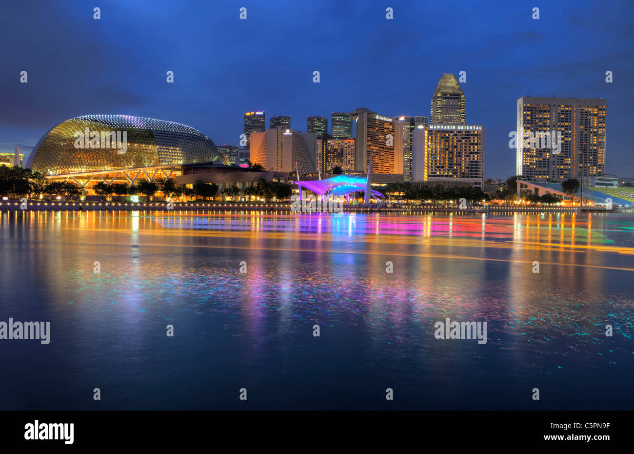 Esplanade singapore hi-res stock photography and images - Alamy