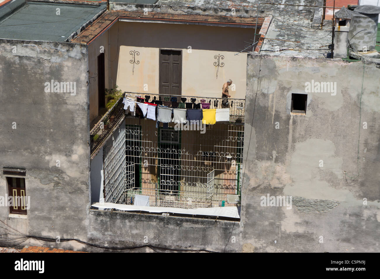 washing on line in apartment building, Havana, Cuba Stock Photo - Alamy