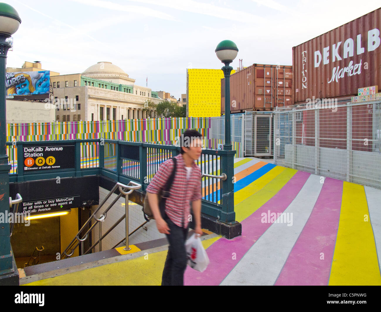 Dekalb Market at the Dekalb Avenue subway station in Brooklyn NYC Stock ...