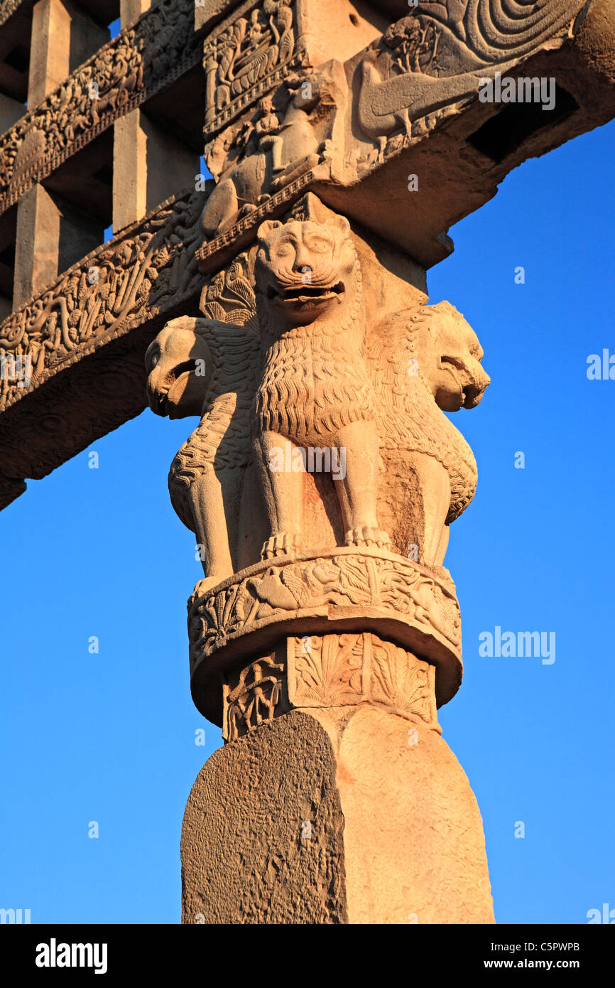 Buddhist monuments: Torana of Big stupa (1st century AD), UNESCO World ...