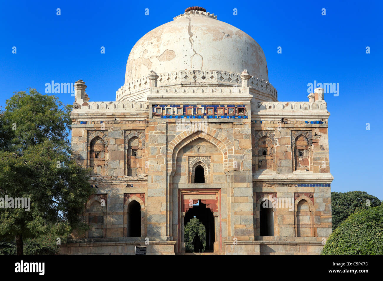 Lodi gardens, Shish Gumbad mausoleum (1500), Delhi, India Stock Photo ...