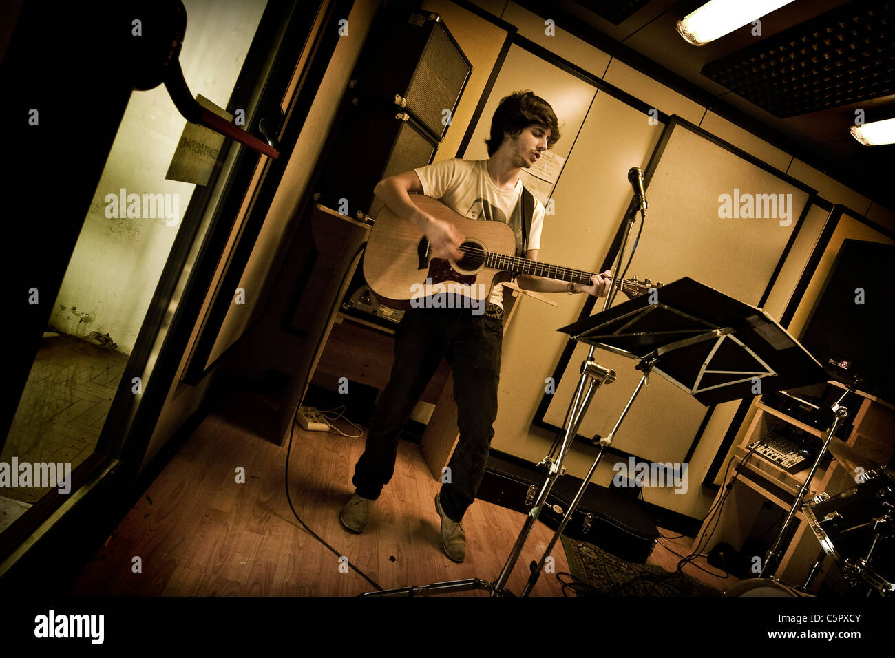 Music practice room Stock Photo - Alamy