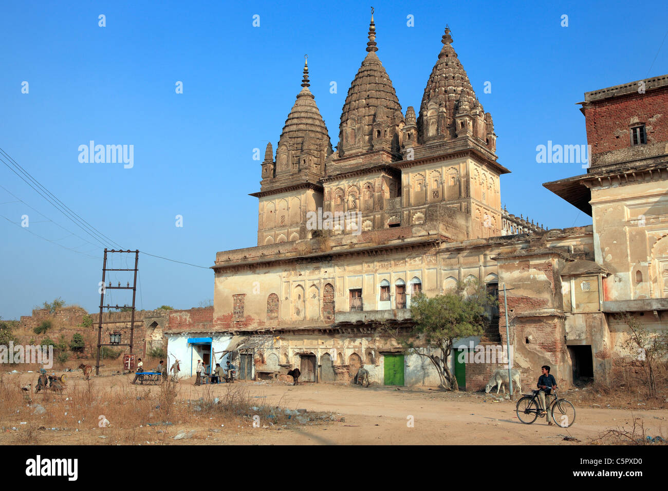 Datia indian palace hi-res stock photography and images - Alamy