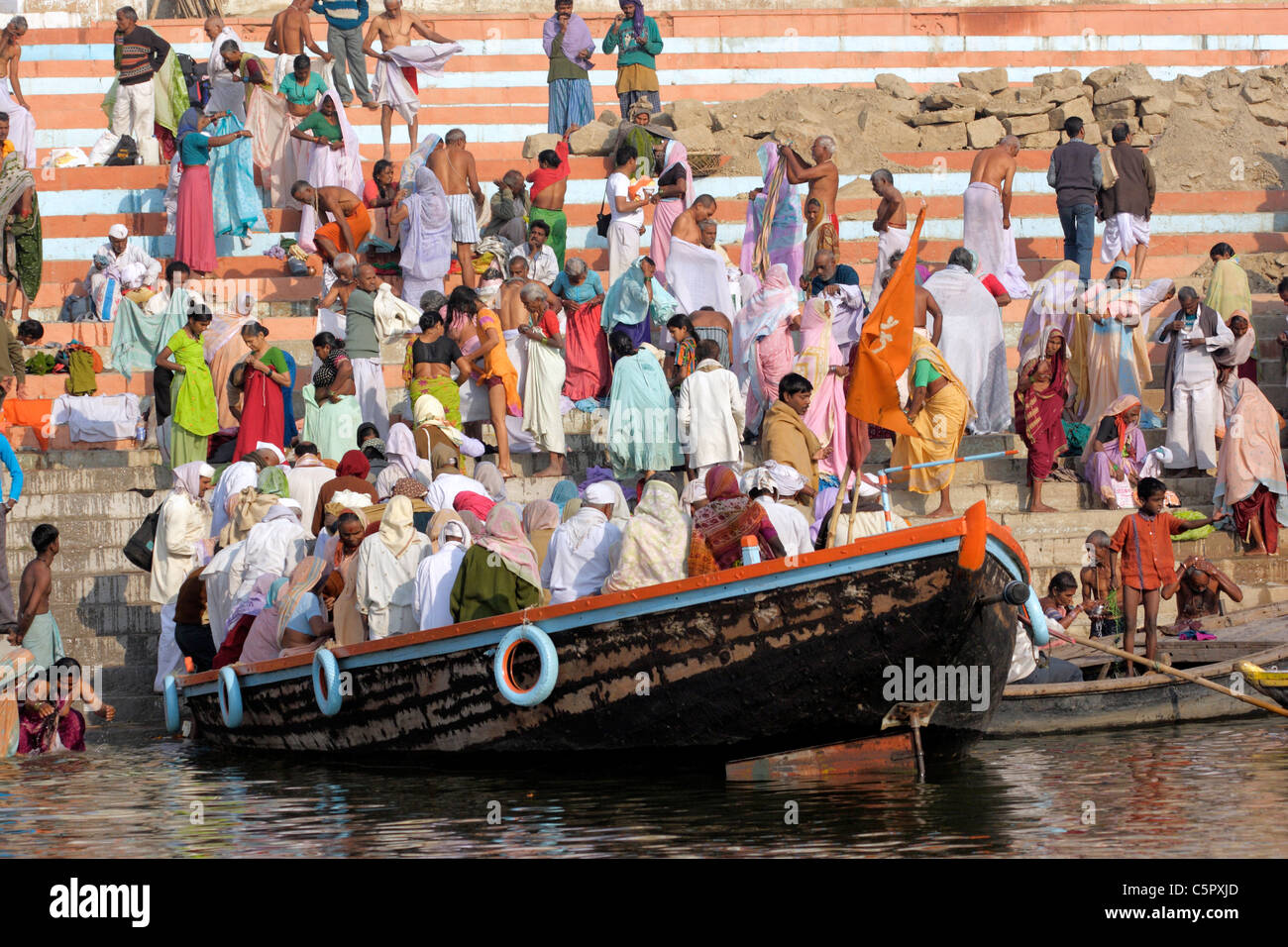Varanasi (Benares, Benaras, Banaras), Hindu holy city on Ganges (Ganga ...