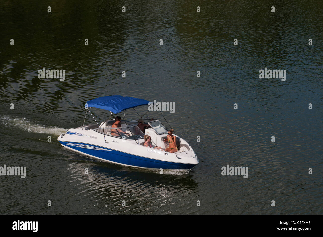 Boating recreational boating hi-res stock photography and images - Alamy