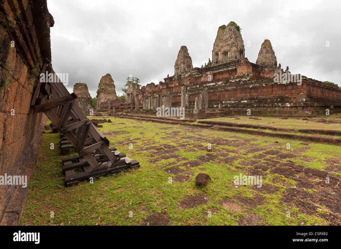 Prasat Pre Rup (turn the body), Angkor, UNESCO World Heritage Site ...