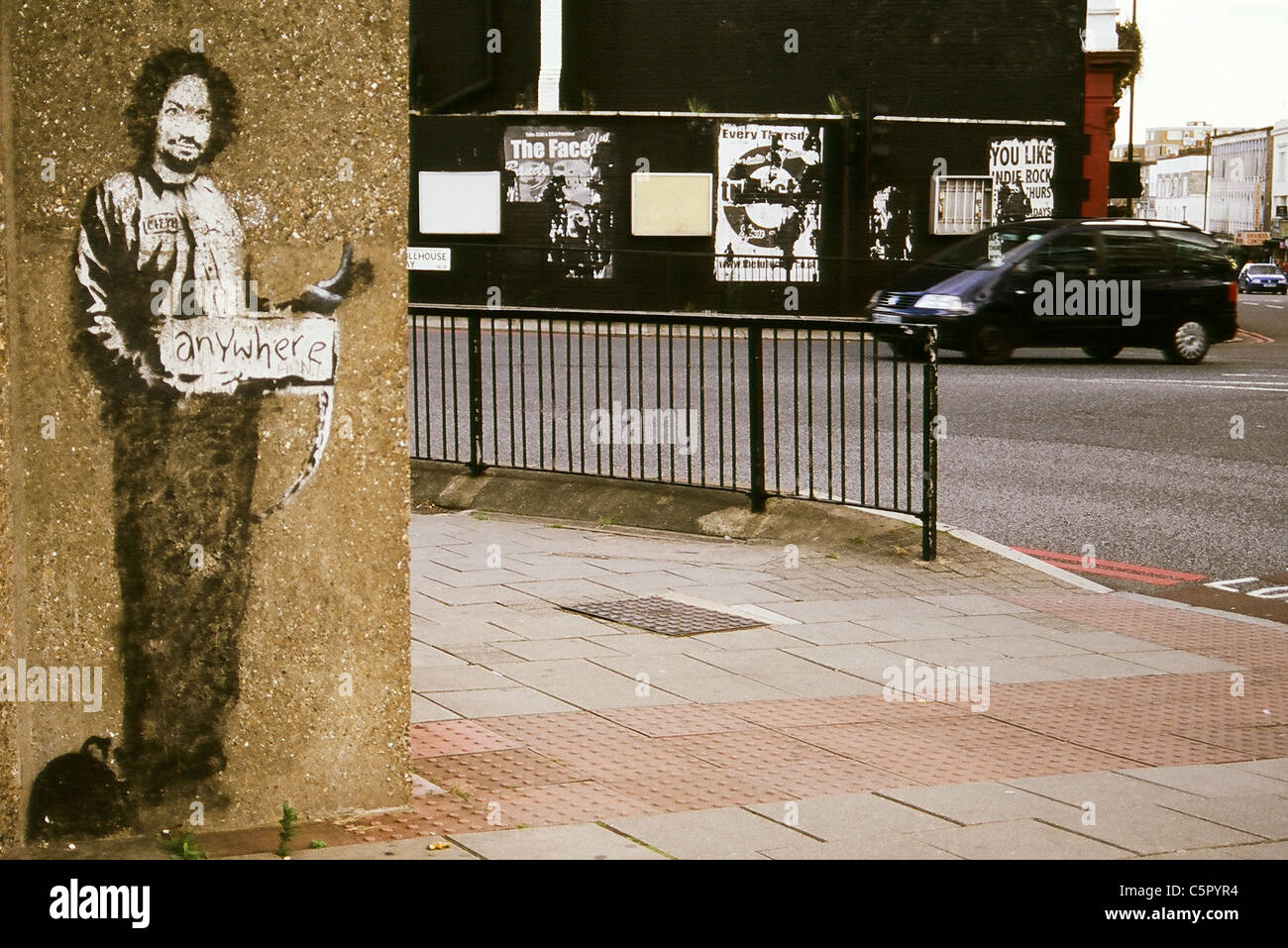 Hitchhiker sign london hi-res stock photography and images - Alamy