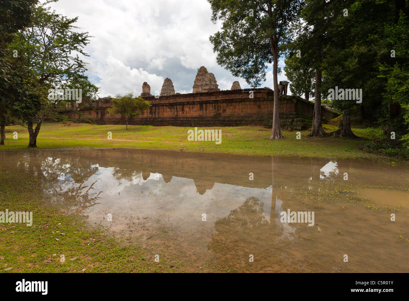 Prasat Pre Rup (turn the body), Angkor, UNESCO World Heritage Site ...