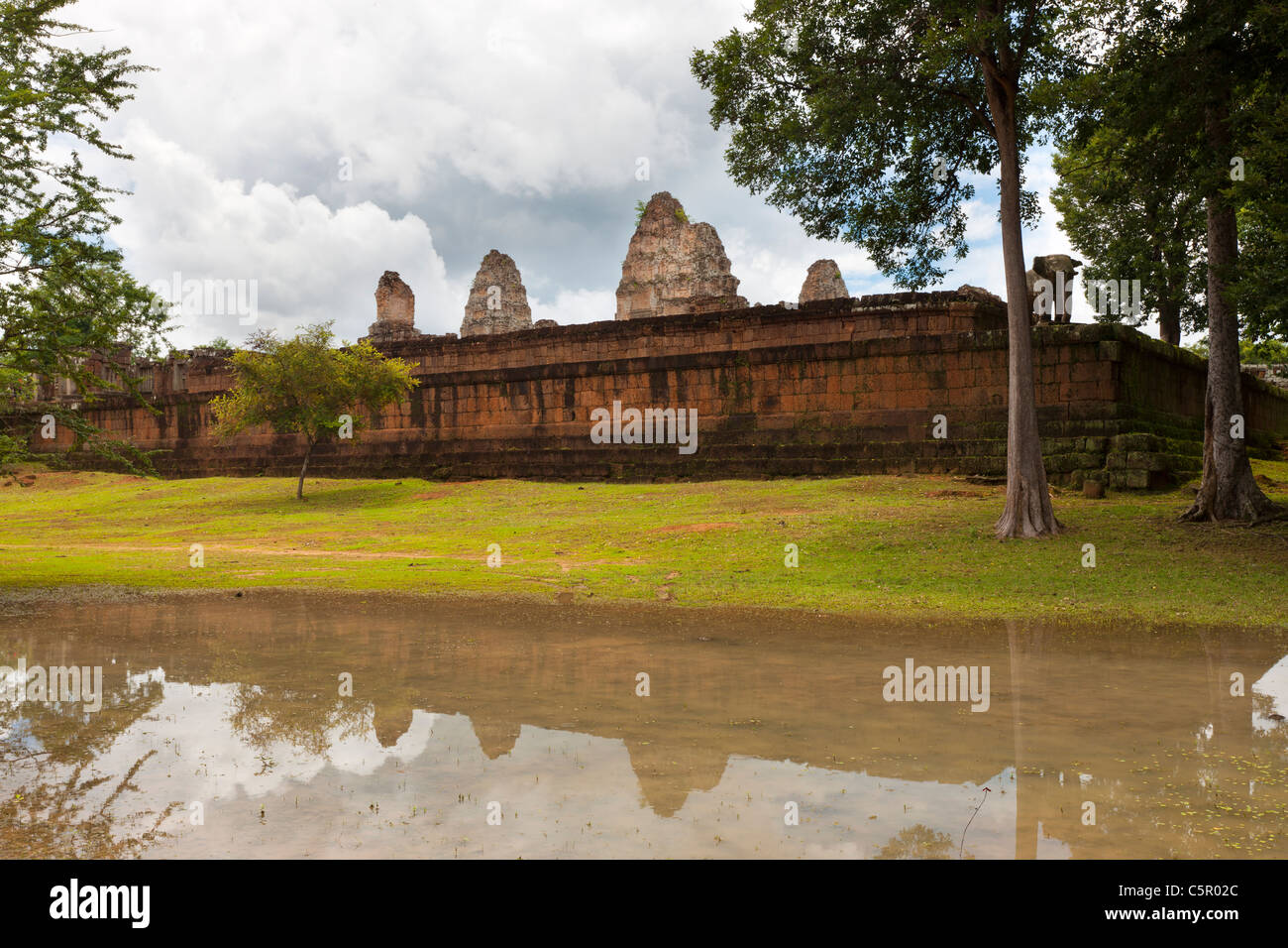 Prasat Pre Rup (turn the body), Angkor, UNESCO World Heritage Site ...