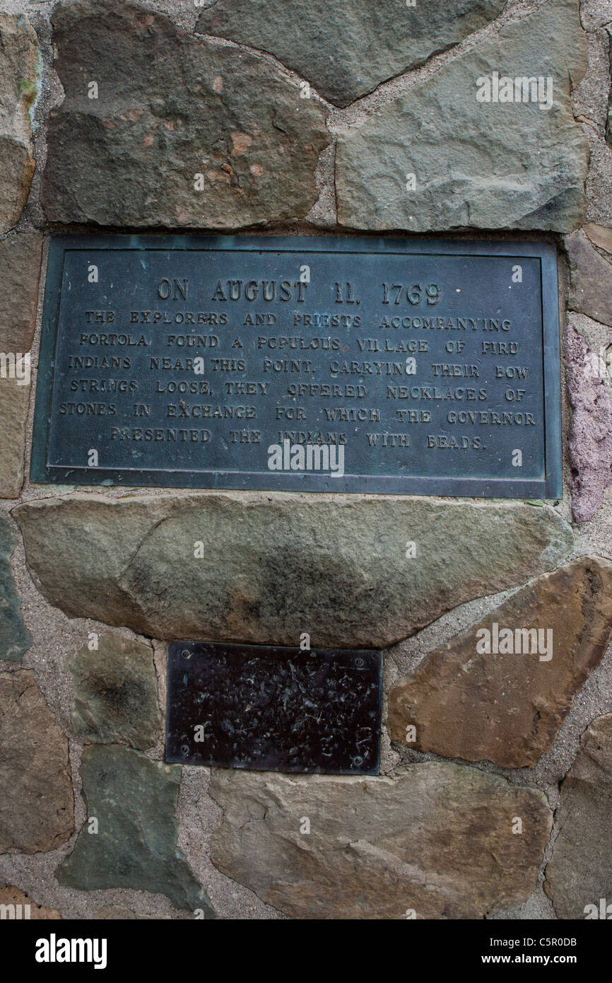 Piru indians hi-res stock photography and images - Alamy