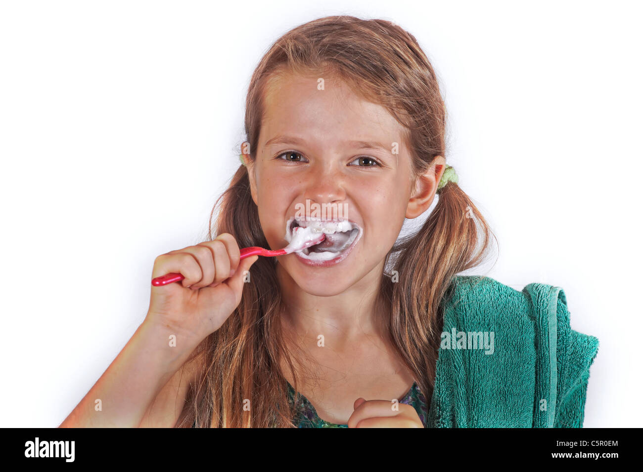 Child brushing teeth school hi-res stock photography and images - Alamy