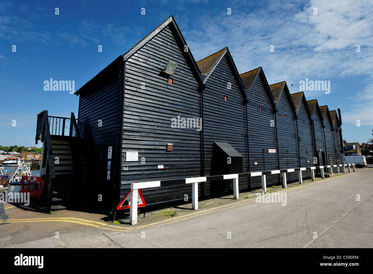Black huts hi-res stock photography and images - Alamy
