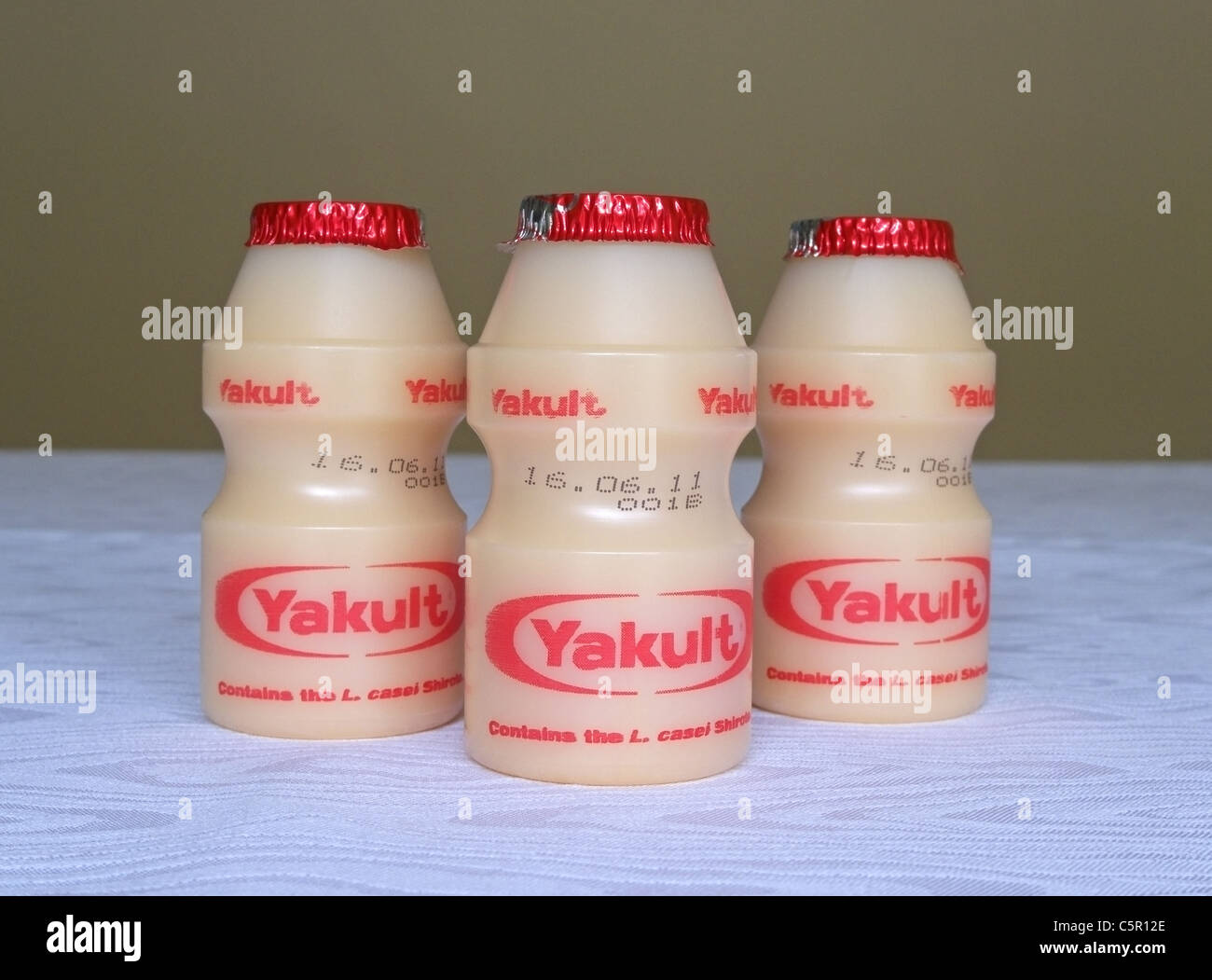 Yakult hi-res stock photography and images - Alamy