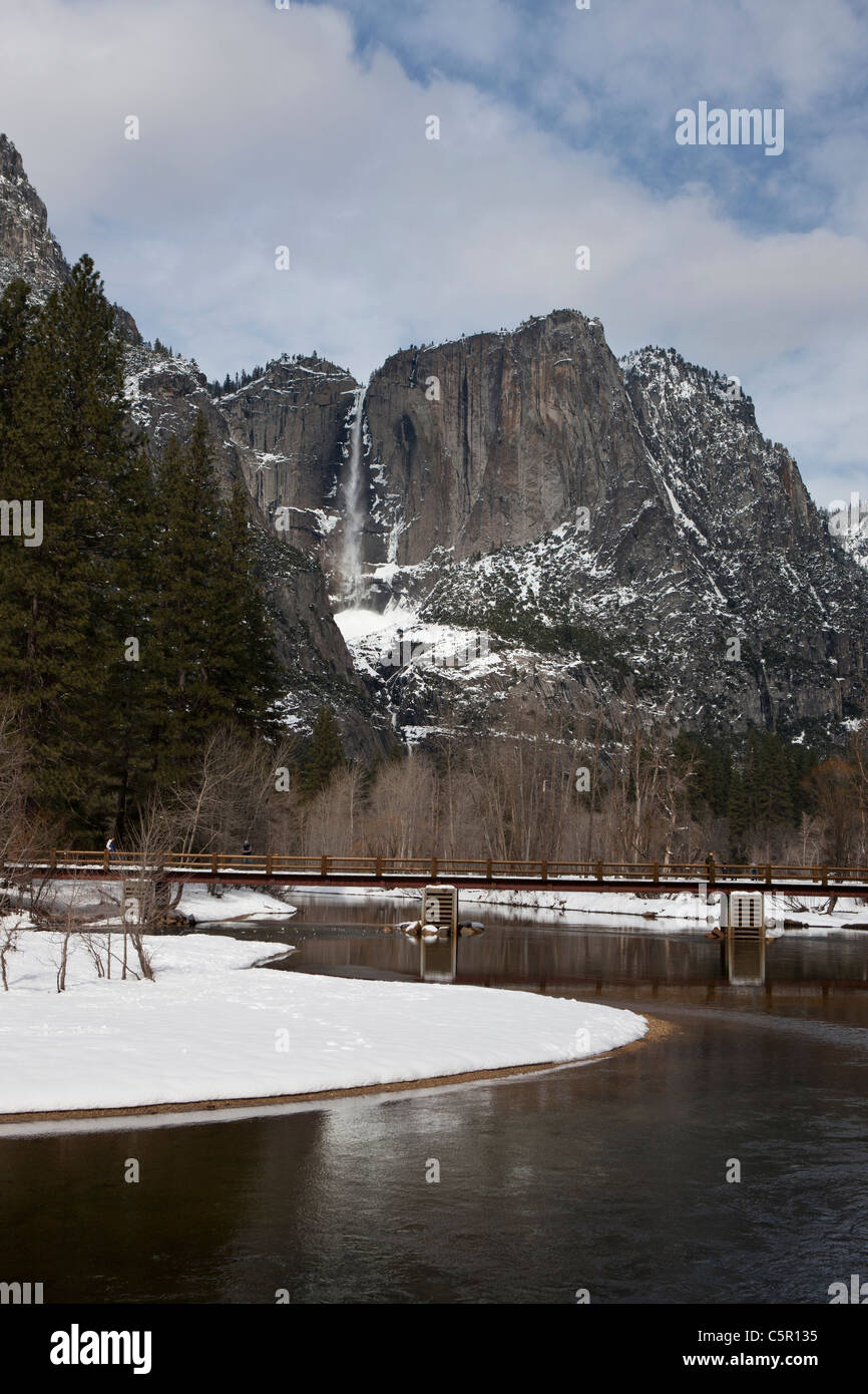 Merced river in winter hi-res stock photography and images - Alamy