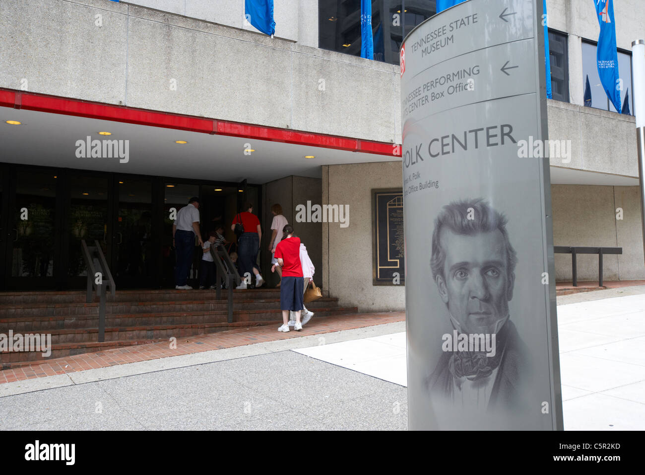 tourists visitors going in to Tennessee state museum building polk ...